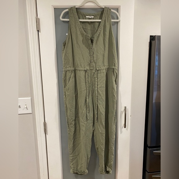 Love Tree | Pants & Jumpsuits | Sage Green Jumpsuit | Poshmark